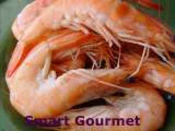 Rețetă de creveti cu usturoi și vin alb