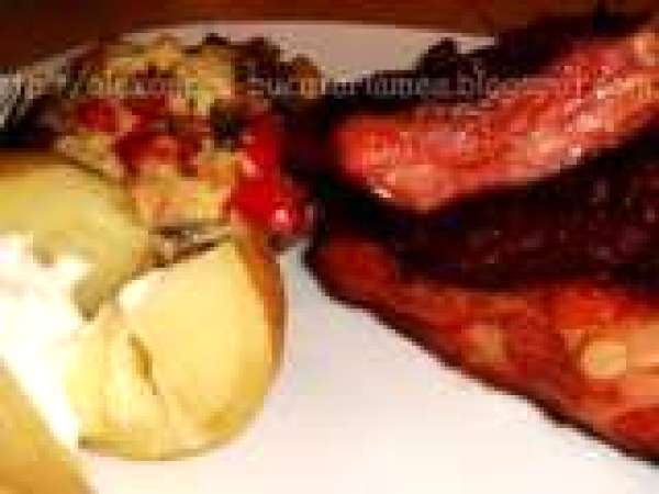 Coaste afumate de porc la cuptor cu cartofi si ceapa, Rețetă Petitchef