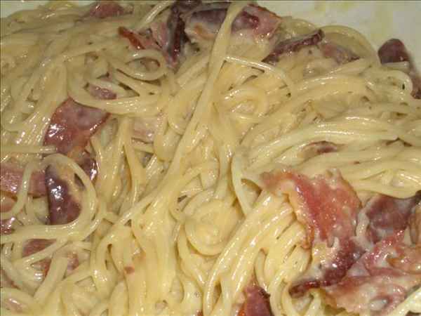 Rețetă spaghete carbonara simple și delicioase