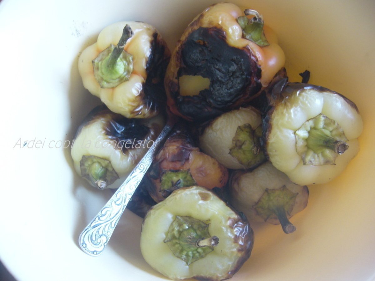 Ardei copt la congelator - Rețetă Petitchef