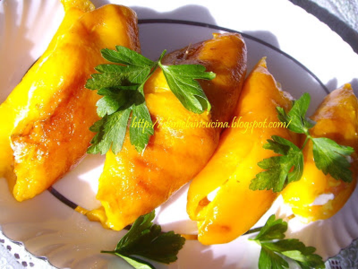 Ardei umpluti cu somon afumat - Rețetă Petitchef