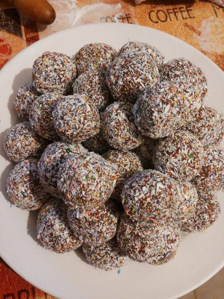 Rețetă de biluțe din biscuiți