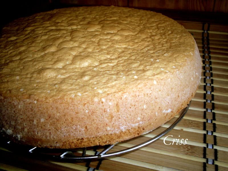 Blat alb de tort - rețetă de bază simplă