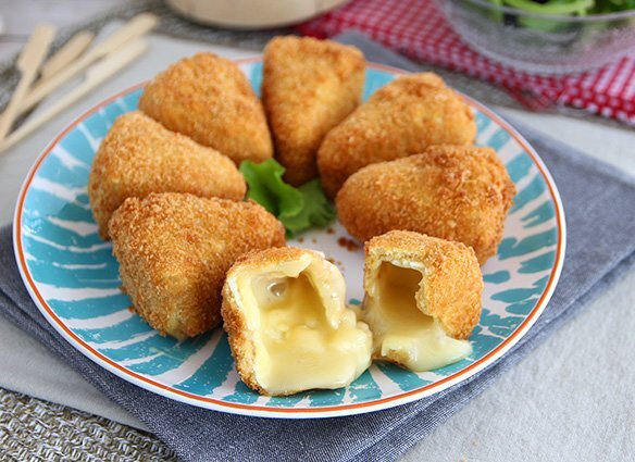 Camembert pané - Rețetă Petitchef