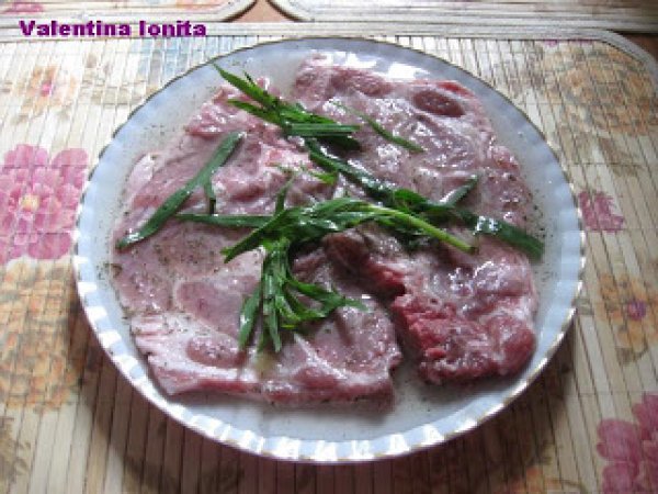 Ceafa de porc marinata la grill (gratar) - Rețetă Petitchef