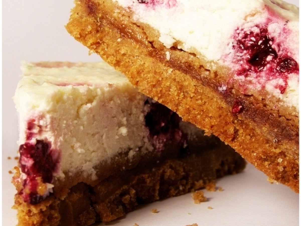 Cheesecake cu mure - Rețetă Petitchef