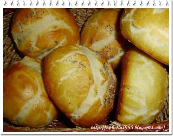 Chifle pufoase - Rețetă Petitchef