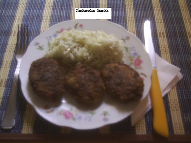Rețetă de chiftele din legume prăjite sau coapte