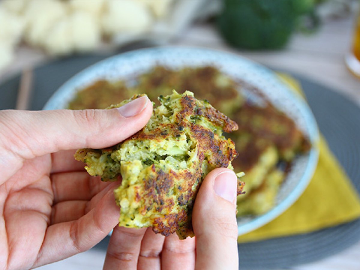 Chiftelute din broccoli si conopida - Rețetă Petitchef