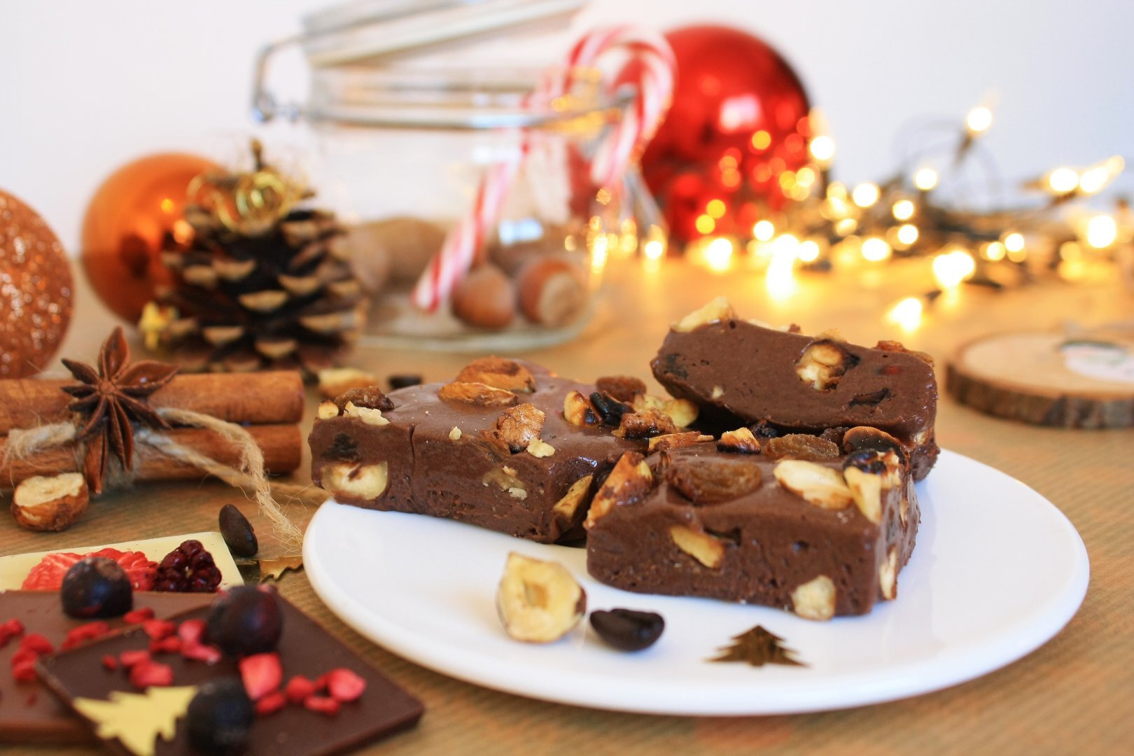 Ciocolata de casa cu alune prajite - Rețetă Petitchef