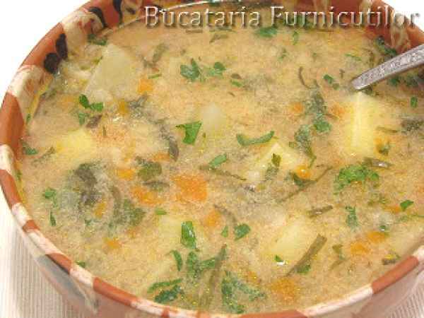 Ciorba de cartofi cu tarhon - Rețetă Petitchef