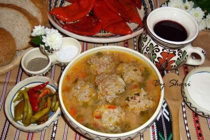 Rețetă ciorbă de perisoare simplă și gustoasă