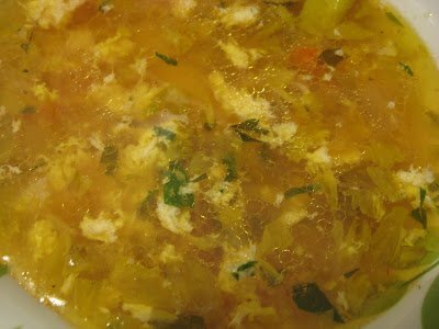 Ciorba romaneasca de pui - Rețetă Petitchef