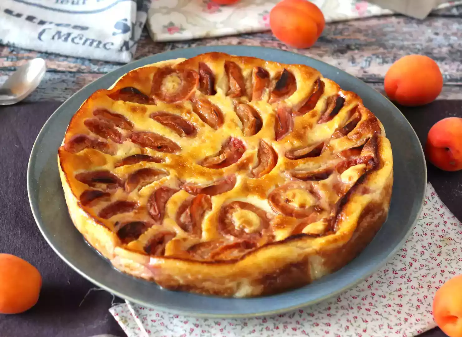 Rețetă clafoutis cu caise