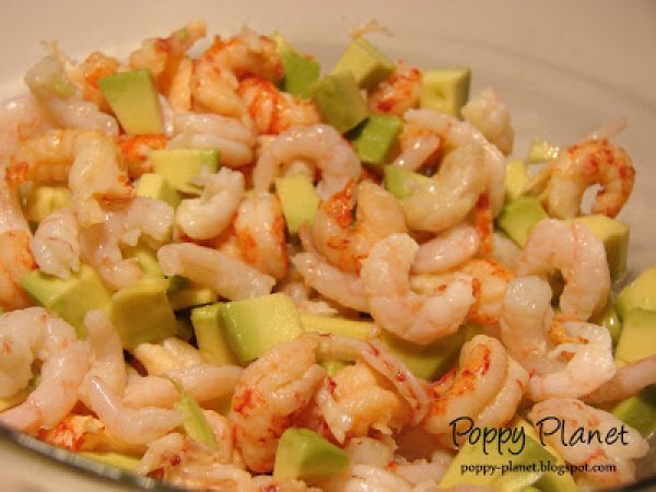 Rețetă cocktail de creveti cu avocado