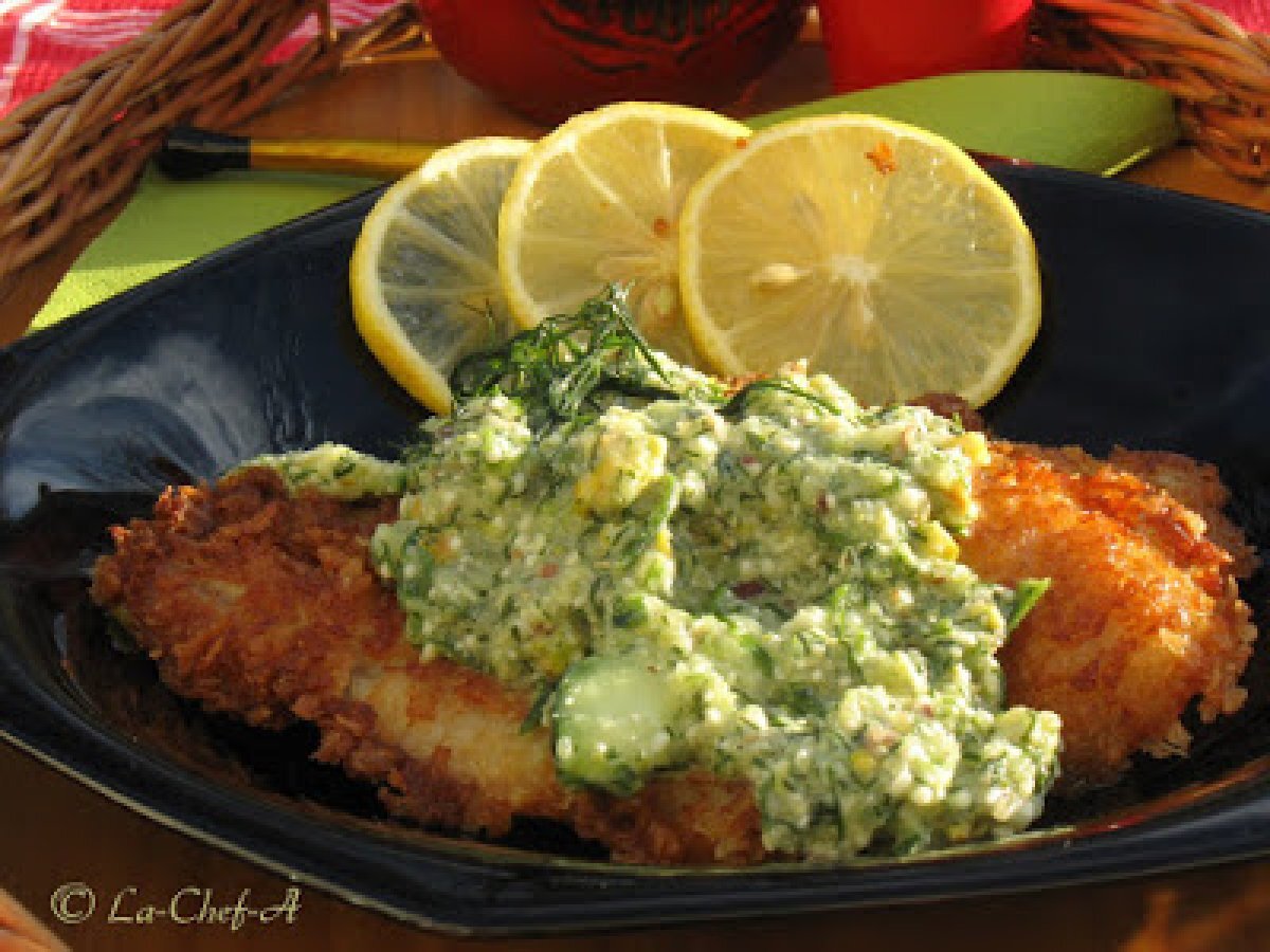 Rețetă de cod prăjit cu sos pesto de castraveți