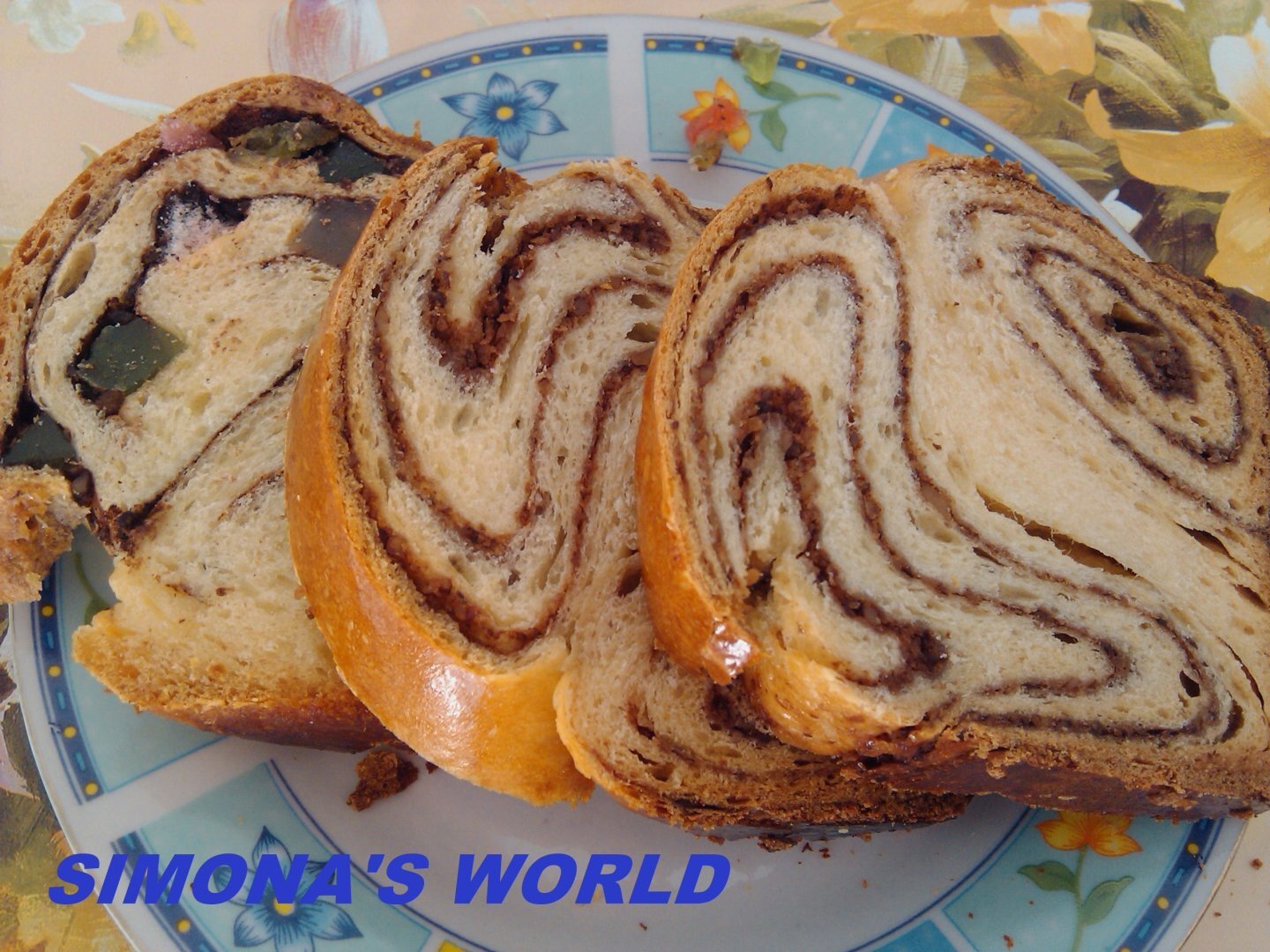 Rețetă de cozonac cu nucă și rahat delicios