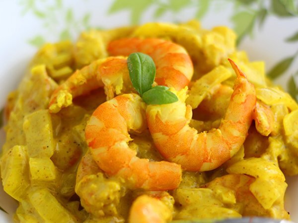 Rețetă curry cu creveți și lapte de cocos