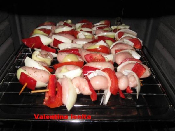 Frigarui de fudulii de curcan la grill (gratar) - Rețetă Petitchef