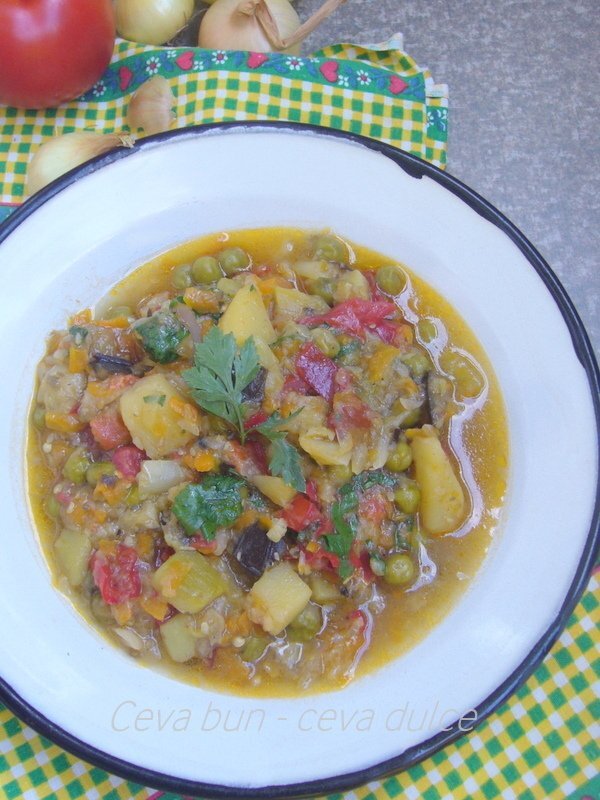 Ghiveci de legume - Rețetă Petitchef