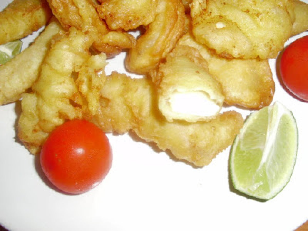 Lamele de calamari pane - Rețetă Petitchef