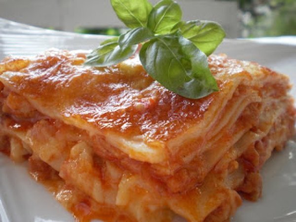 Lasagnia - Rețetă Petitchef