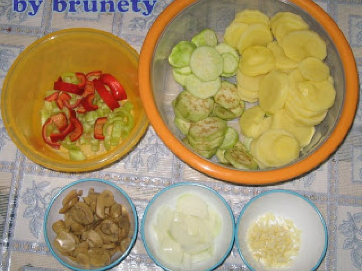 Legume gratinate - Rețetă Petitchef