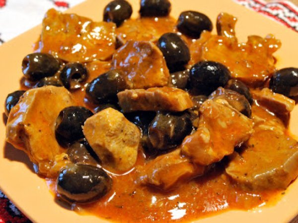 Limba de porc cu masline! - Rețetă Petitchef