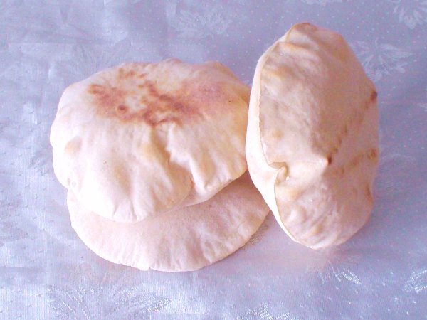 Lipie arabeasca - reteta video simpla si rapida