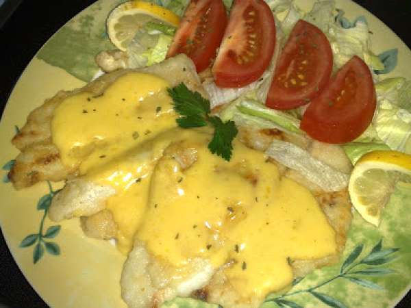 Merluciu file cu sos bearnes - Rețetă Petitchef