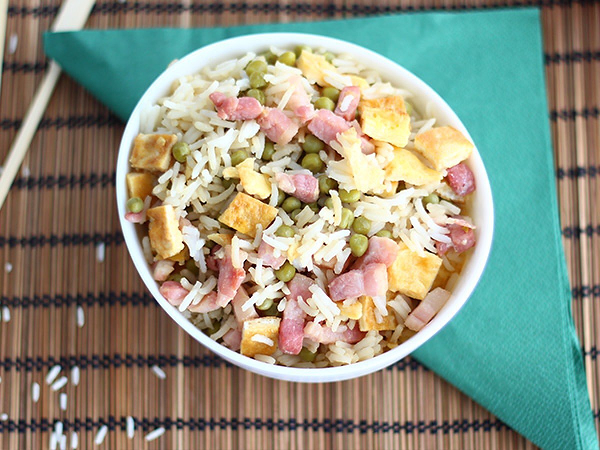 Rețetă de orez cantonez