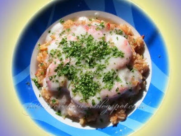 Rețetă de orez picant cu creveti și sos alb