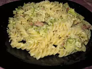 Rețetă de paste cu broccoli delicioase