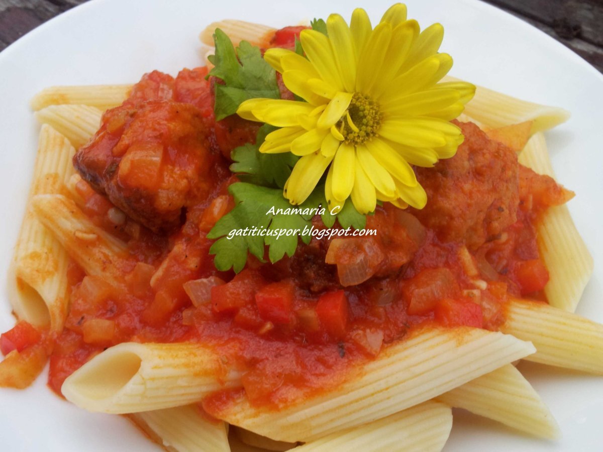 Paste cu sos de rosii - Rețetă Petitchef