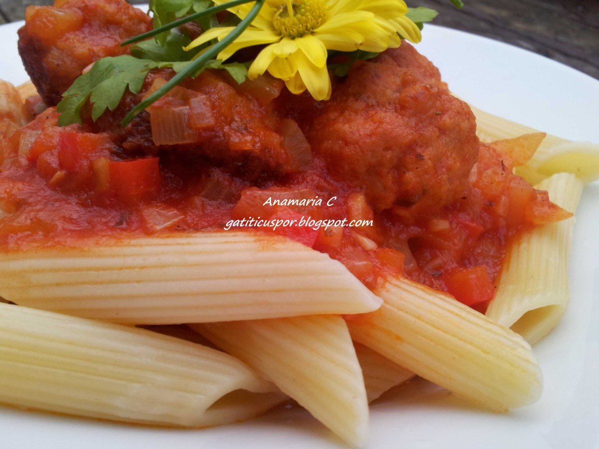 Paste cu sos de rosii - Rețetă Petitchef