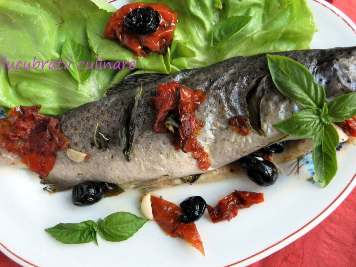 Rețetă de păstrăv cu arome mediteraneene delicioase