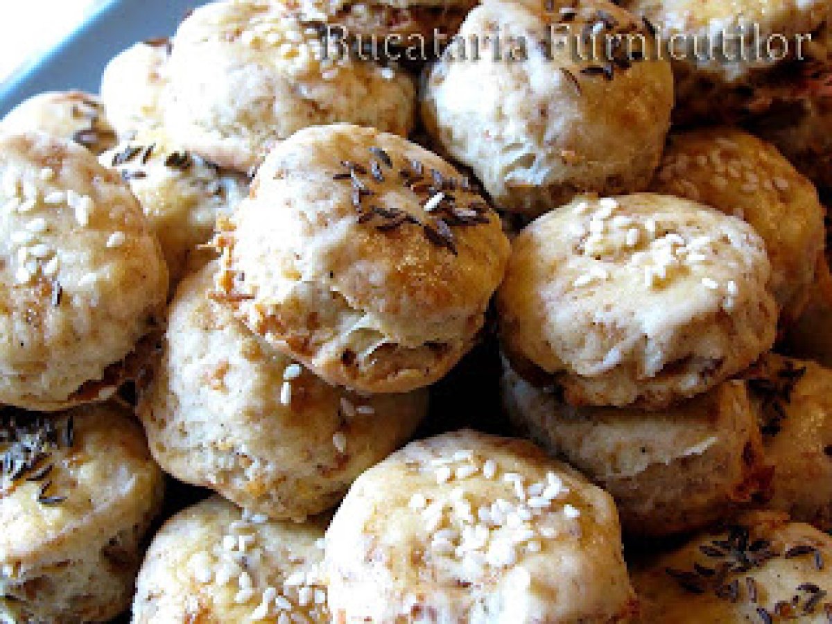 Pogacele cu jumari - Rețetă Petitchef