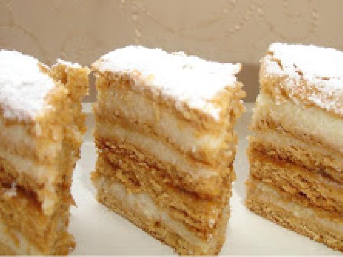 Prajitura albinuta - Rețetă Petitchef