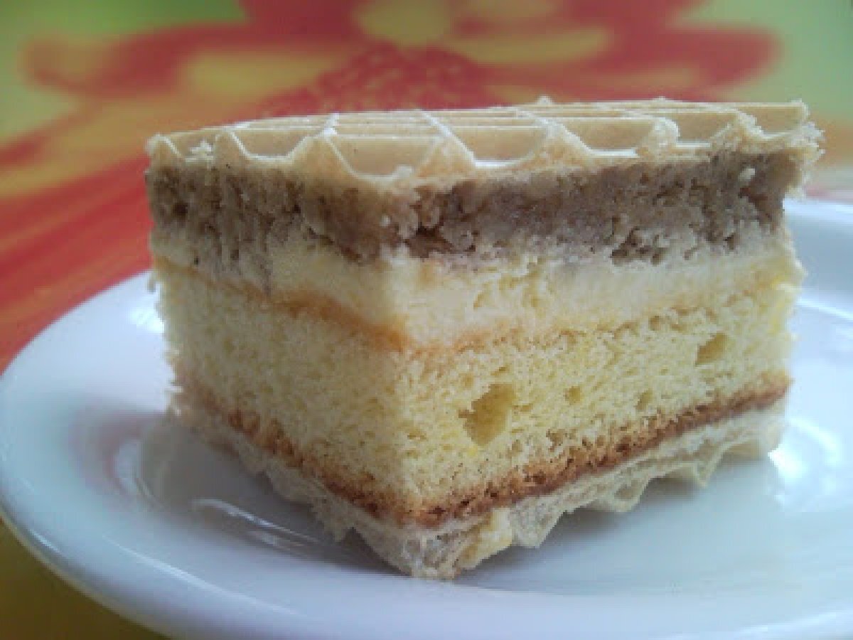 Prajitura casei (cu foi lica) - Rețetă Petitchef
