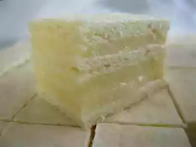 Rețetă prăjitură cu foi albe