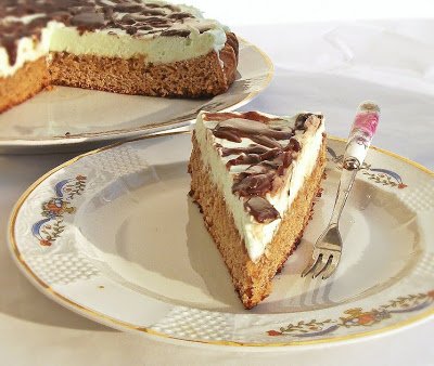 Rețetă prăjitură cu mentă și mascarpone delicioasă