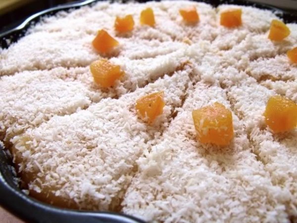 Prajitura harissa(harissa, arabic semolina cake) - Rețetă Petitchef