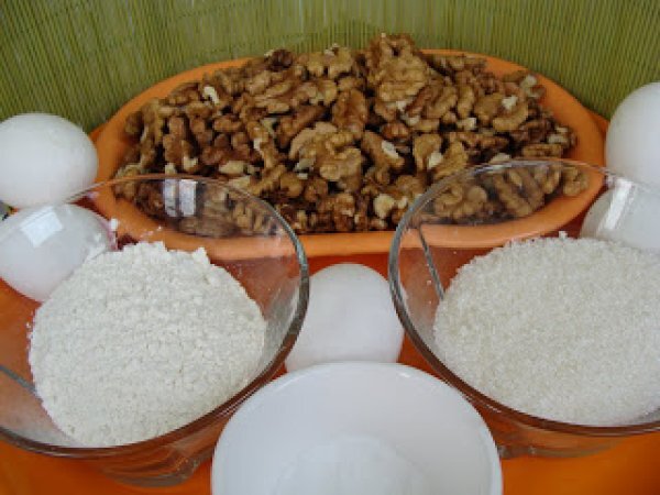 Rețetă prăjitură snickers delicioasă