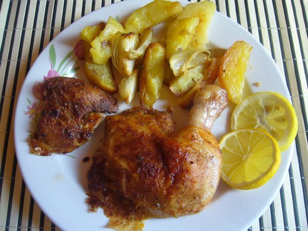 Pui pe sticla - rețetă simplă și gustoasă pentru cină