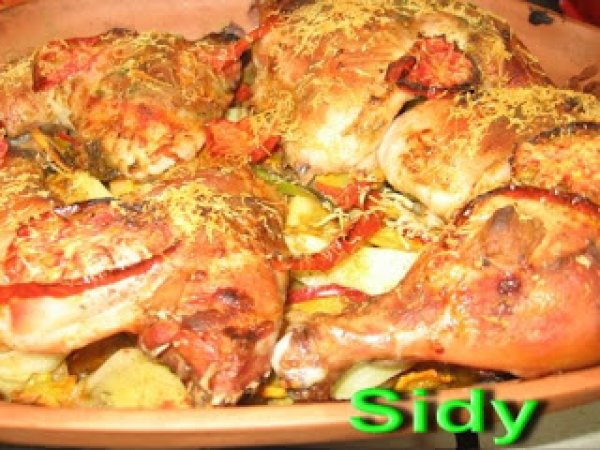 Rețetă de pui rustic cu cartofi la vas roman