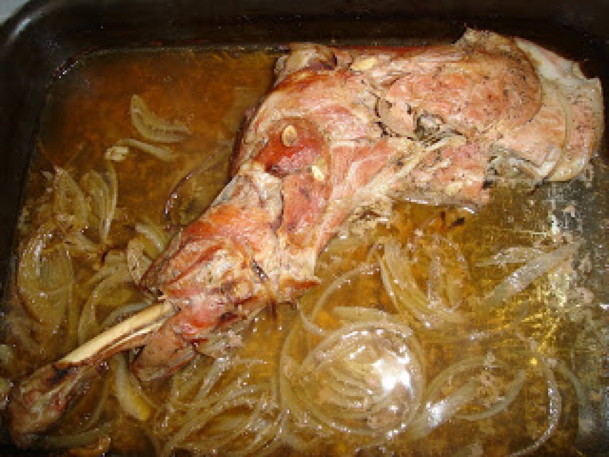 Pulpa de ied cu mujdei - Rețetă Petitchef