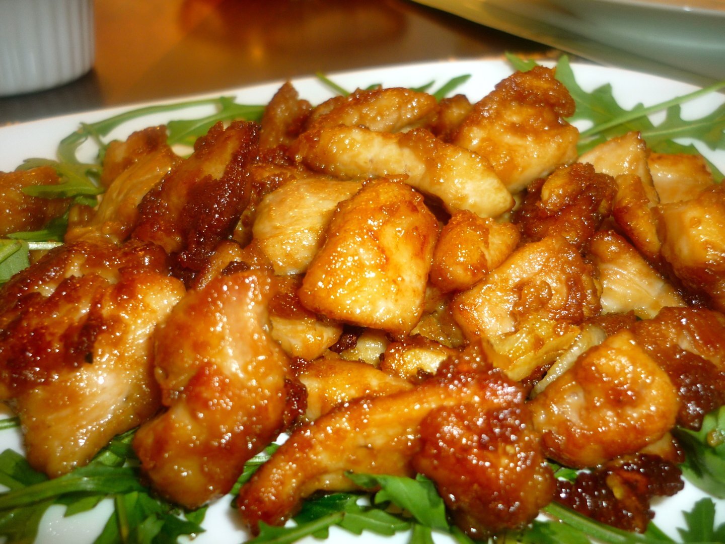 Rețetă de pulpe de pui la wok simplă și delicioasă
