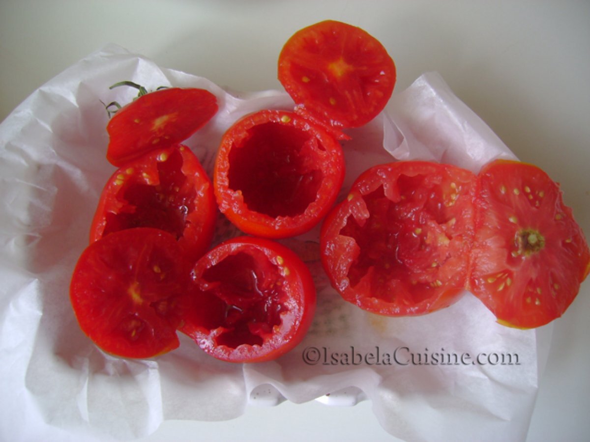 Rețetă de roșii umplute cu orez