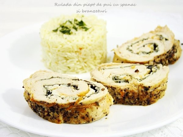 Rețetă rulada de pui cu spanac și brânzeturi delicioasă
