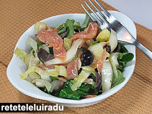 Rețetă salată de andive cu somon afumat
